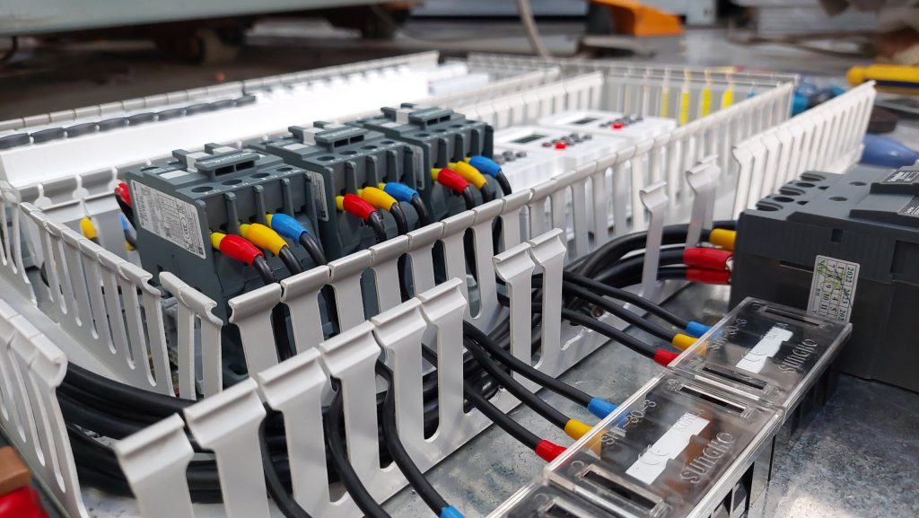 Terminal Trong Ngành Điện Là Gì? Cấu Tạo, Phân Loại Terminal